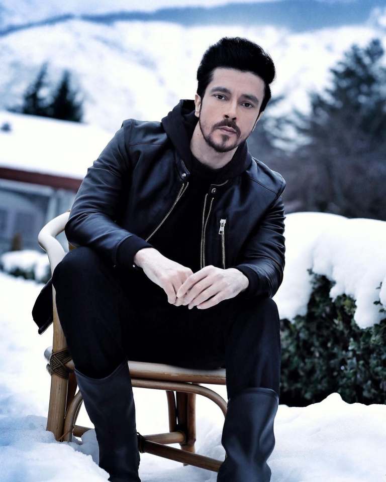 The Kashmir Files Reviews, Cast, IMDB Rating, OTT Release Date